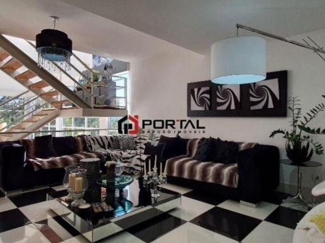 Casa com 4 dormitórios à venda, 620 m² por R$ 3.000.000,00 Granja Viana Carapicuíba/SP