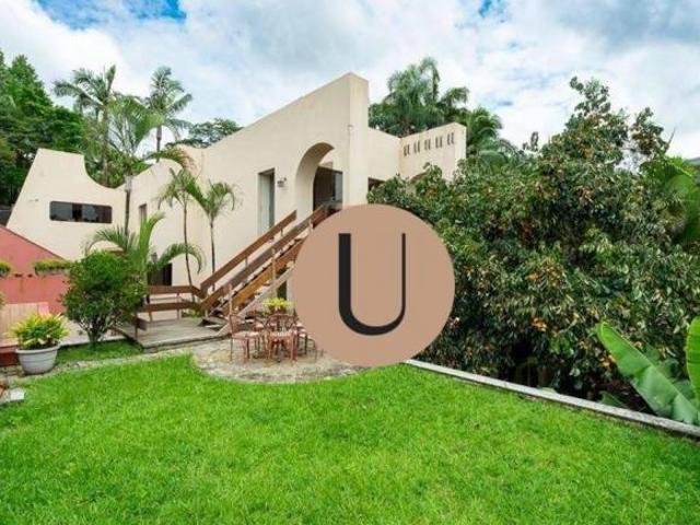 Casa com 4 dormitórios à venda, 630 m² por R$ 4.200.000,00 Jardim Guedala São Paulo/SP