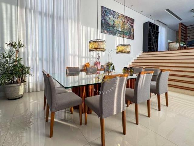 Casa com 4 dormitórios à venda, 650 m² por R$ 4.200.000,00 Condomínio Moinho de Vento Valinhos/S