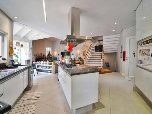 Casa com 4 dormitórios à venda, 666 m² por R$ 3.200.000,00 Altos de São Fernando Jandira/SP