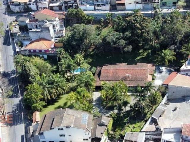 Casa com 4 dormitórios à venda, 7000 m² por R$ 8.000.000,00 Parque Santa Teresa Santa Isabel/SP