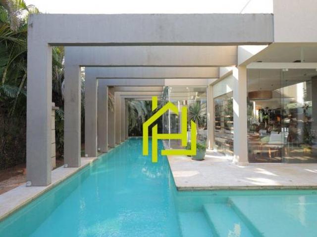 Casa com 4 dormitórios à venda, 700 m² por R$ 7.000.000,00 Condomínio Lago Azul Araçoiaba da Ser