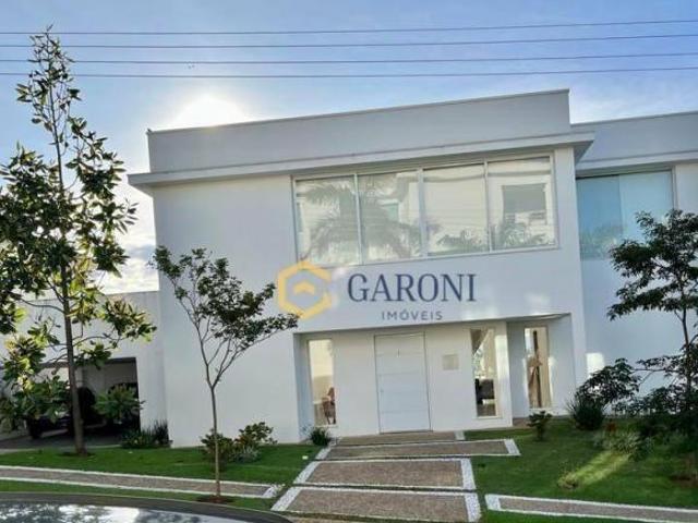 Casa com 4 dormitórios à venda, 701 m² por R$ 4.890.000,00 Chácaras Silvania Valinhos/SP