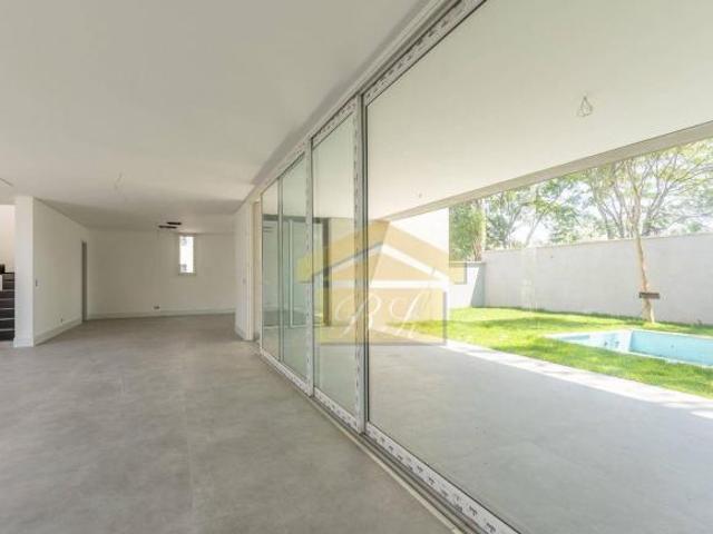 Casa com 4 dormitórios à venda, 719 m² Jardim Cordeiro São Paulo/SP