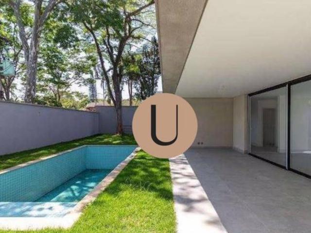 Casa com 4 dormitórios à venda, 712 m² por R$ 8.500.000,00 Jardim Cordeiro São Paulo/SP