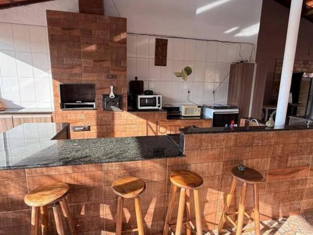 Casa com 4 dormitórios à venda, 780 m² por R$ 2.400. Vila Suzana Mateus Leme/MG