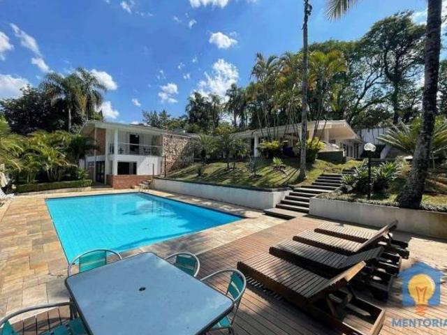 Casa com 4 dormitórios à venda, 850 m² por R$ 2.790.000,00 Vila Santo Antônio Cotia/SP