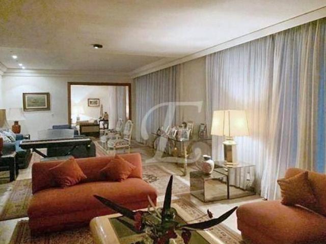 Casa com 4 dormitórios à venda, 865 m² por R$ 26.000.000,00 Jardim América São Paulo/SP