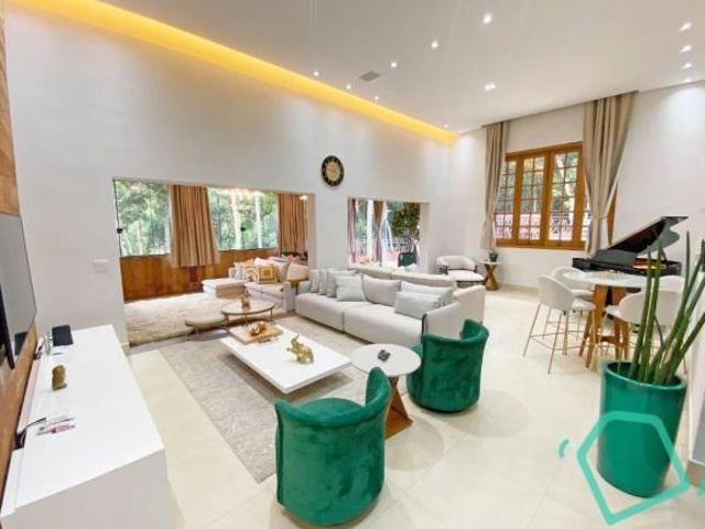 Casa com 4 dormitórios à venda, 900 m² por R$ 4.900.000,00 Granja Viana Carapicuíba/SP