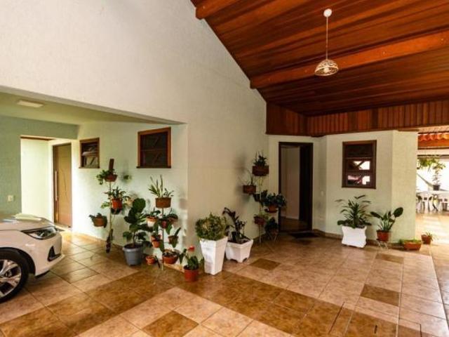 CASA com 4 dormitórios à venda com 800m² por R$ 2.690.000,00 no bairro Boa Vista CURITIBA / PR