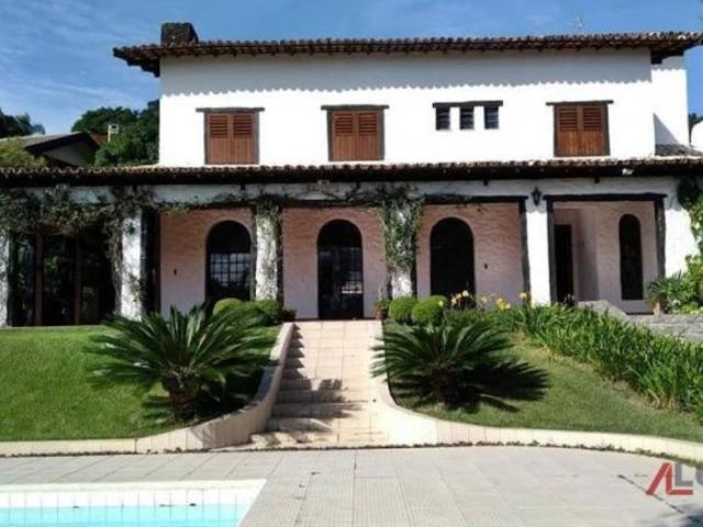 Casa com 4 dormitórios à venda de 590 m² no Beiral das Pedras em Atibaia/SP CA0455
