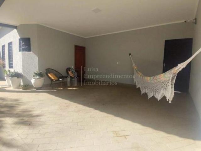 Casa com 4 dormitórios à venda, JARDIM AUTONOMISTA, CAMPO GRANDE MS