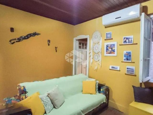 Casa com 4 dormitórios À Venda no Centro Histórico Fachada Clássica Antiga