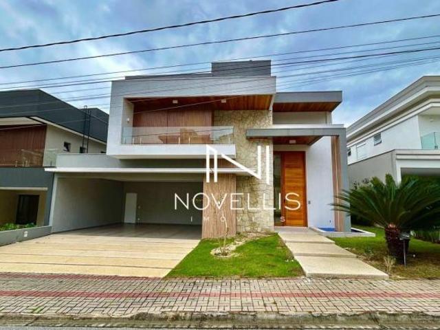 Casa com 4 dormitórios à venda Urbanova São José dos Campos/SP