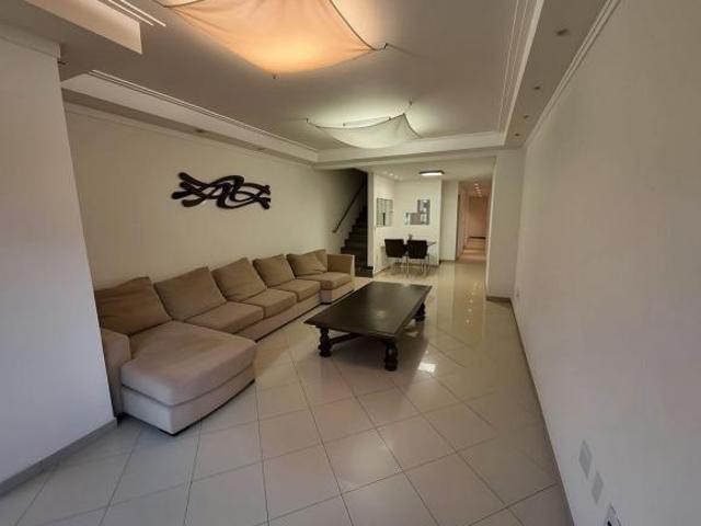 Casa com 4 dormitórios À VENDA, na Aparecida