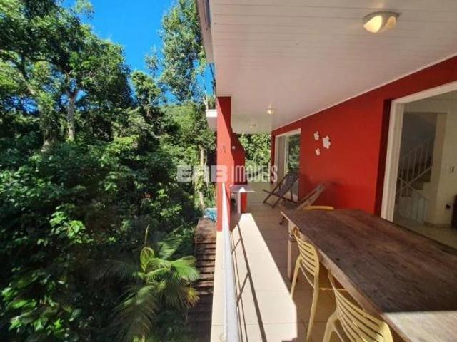 Casa com 4 dormitórios à venda na praia do Félix, Ubatuba