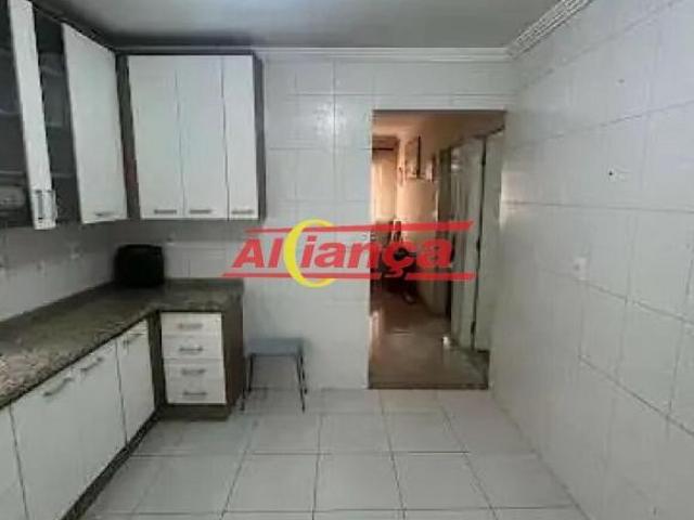 Casa com 4 dormitórios à venda na Vila Rosália, 156 m² Vila Rosália Guarulhos