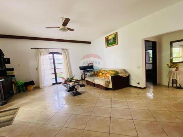 Casa com 4 dormitórios à venda, por R$ 1.200.000 Jardim Las Palmas Guarujá/SP