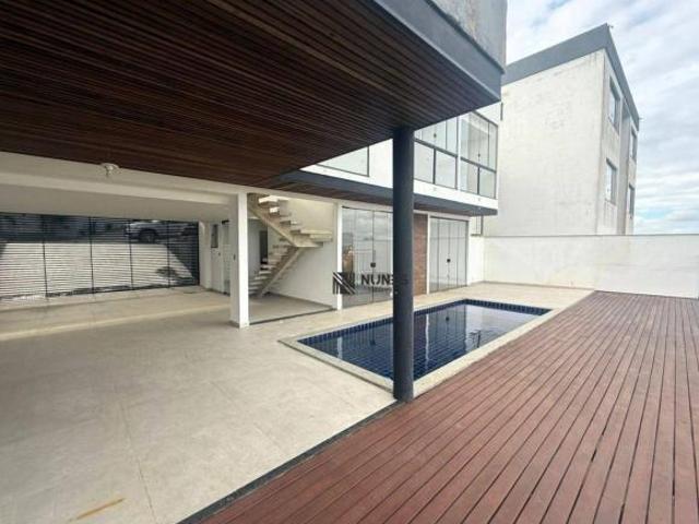 Casa com 4 dormitórios à venda por R$ 1.200.000 Spina Ville Juiz de Fora/MG