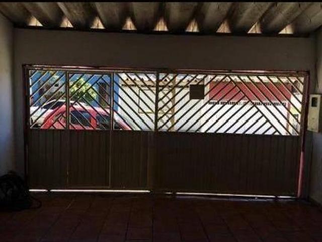 Casa com 4 dormitórios à venda por R$ 235.000,00 Jardim Novo Mundo Itu/SP