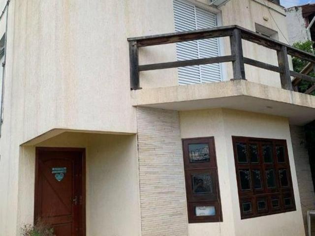 Casa com 4 dormitórios à venda por R$ 690.000 Vila Jardini Sorocaba/SP