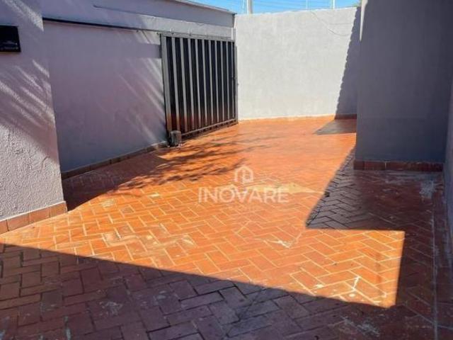 Casa com 4 dormitórios à venda por R$ 750.000,00 Jardim América Itumbiara/GO
