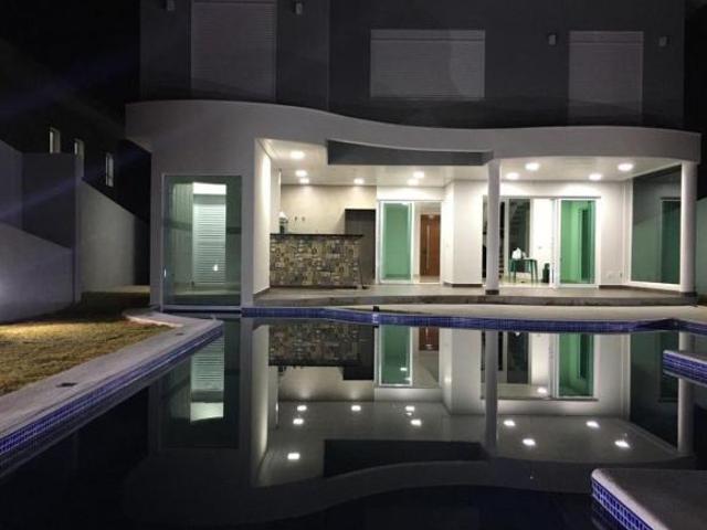 Casa com 4 dormitórios à venda, Reserva Santa Maria Jandira/SP