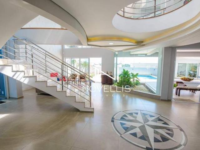 Casa com 4 dormitórios à venda Residencial Santa Helena Caçapava/SP