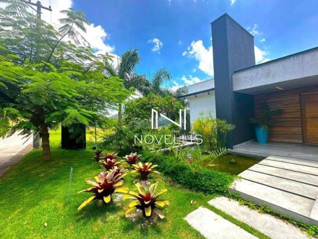 Casa com 4 dormitórios à venda Tapanhão Jambeiro/SP