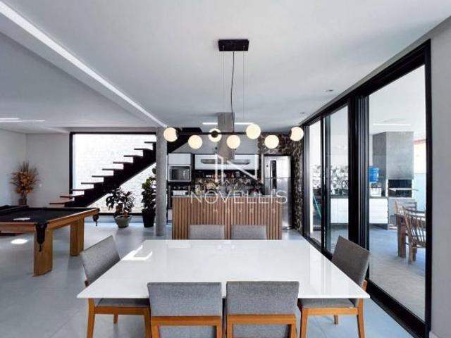 Casa com 4 dormitórios à venda Urbanova São José dos Campos/SP