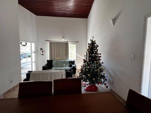 Casa com 4 dormitórios à venda Urbanova São José dos Campos/SP