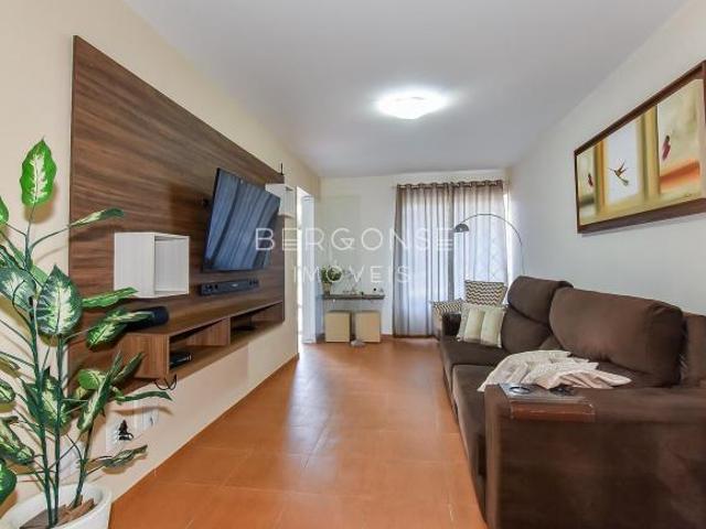 Casa com 4 dormitórios, Bairro Santa Quitéria Cu