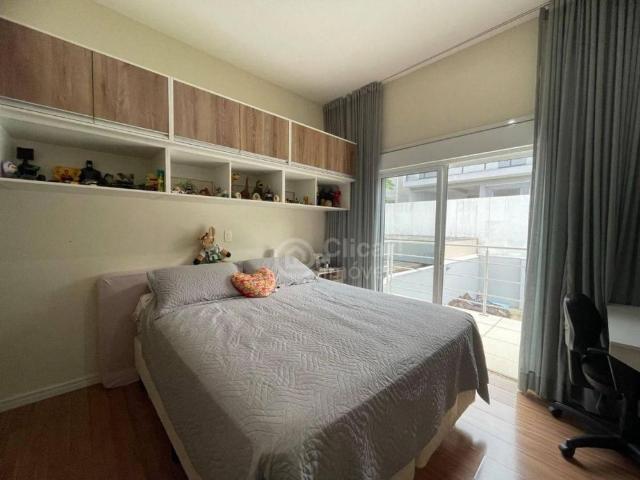 Casa Com 4 Dormitórios Com 3 Suítes, Para Alugar, 195 m² por R$8.250/mês Ibi Aram Itupeva/sp