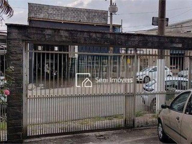 Casa com 4 dormitórios e edícula próximo a Av. do Oratório