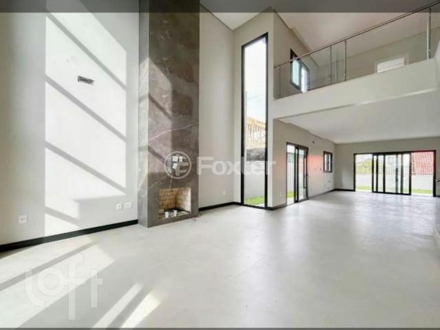 Casa com 4 dormitórios em Novo Hamburgo
