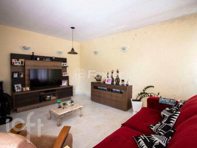 Casa com 4 dormitórios em Florianópolis