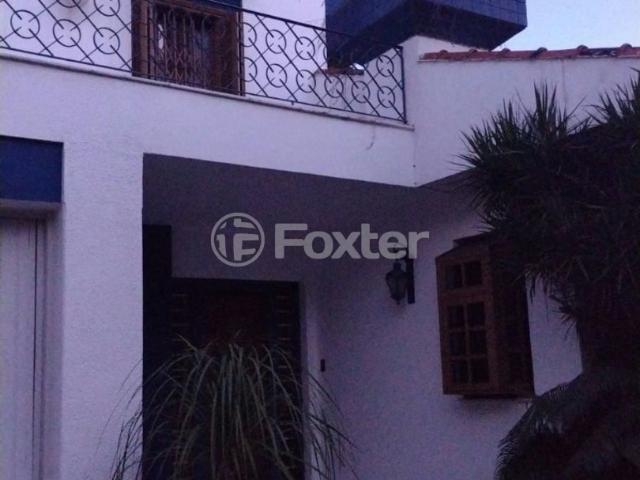 Casa com 4 dormitórios em Porto Alegre