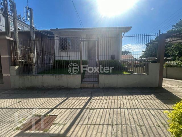 Casa com 4 dormitórios em Porto Alegre