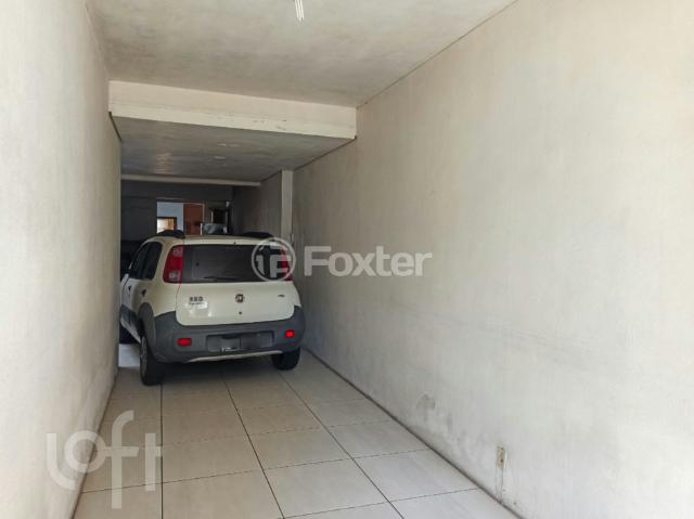 Casa com 4 dormitórios em Porto Alegre