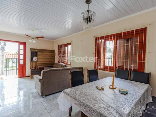 Casa com 3 dormitórios em Porto Alegre
