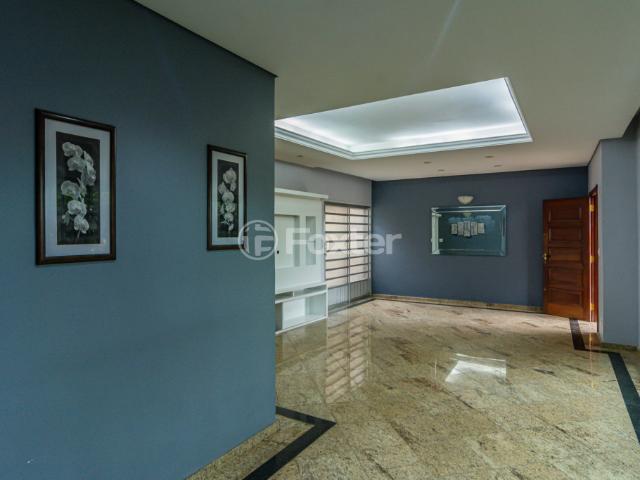 Casa com 4 dormitórios em São Paulo