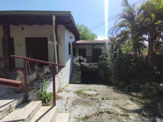 Casa com 4 dormitórios em Santa Cruz do Sul