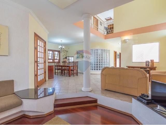 Casa com 4 dormitórios para alugar no Condomínio Bosque de Grevíleas Vinhedo/SP