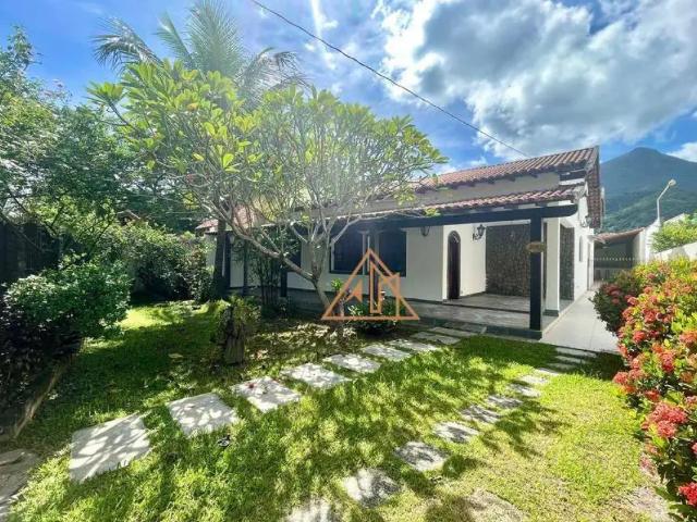 Casa com 4 dormitórios para alugar, 234 m² por R$ 6.350,00/mês Freguesia de Jacarepaguá Rio de Janeiro/RJ