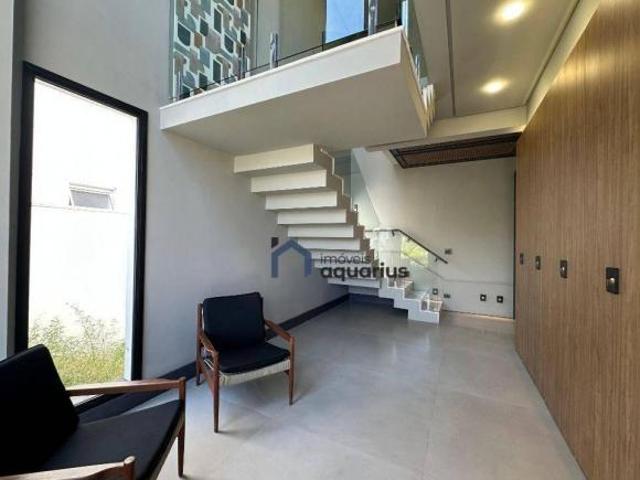 Casa com 4 dormitórios para venda ou locação Urbanova São José dos Campos/SP
