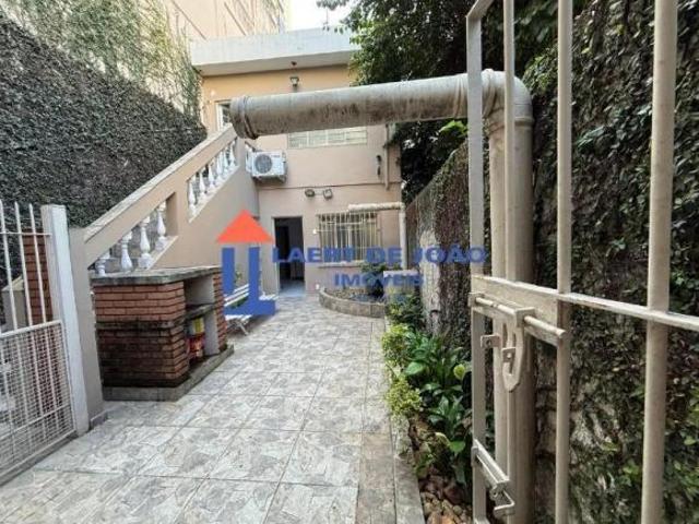 CASA COM 4 DORMITÓRIOS PARA VENDA NO CAMPO BELO