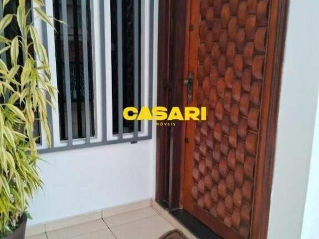 Casa com 4 Dormitórios, Piscina e Edícula à Venda no Centro de São Bernardo do Campo – 444 m²