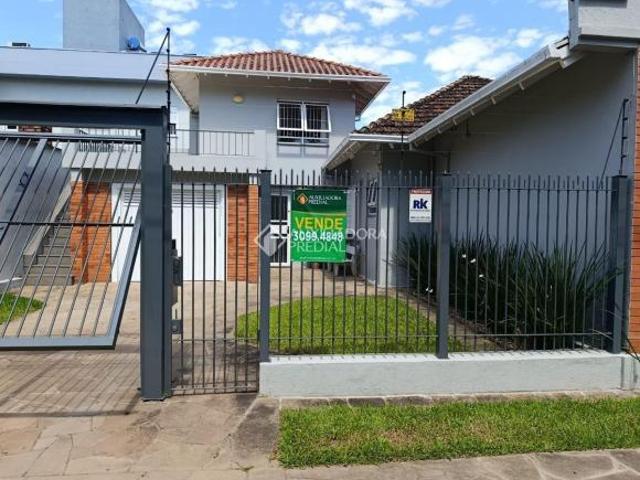 casa com 4 dormitórios, próximo ao centro de São Leopoldo