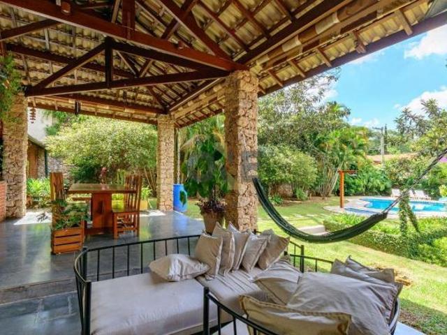 Casa com 4 dormitórios, sendo 1 suíte para venda Granja Viana Jandira SP