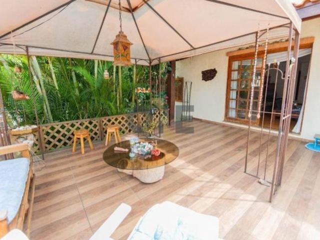 Casa com 4 dormitórios, sendo 2 suítes à venda Granja Viana Jandira/SP